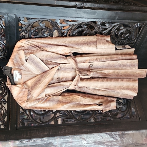 Helene Berman | Jackets & Coats | Nwt Helene Burman London Snake Print ...